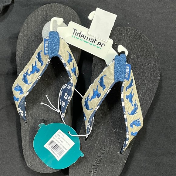 Tidewater | Shoes | Tidewater Happy Dogs Boardwalk Flipflops | Poshmark
